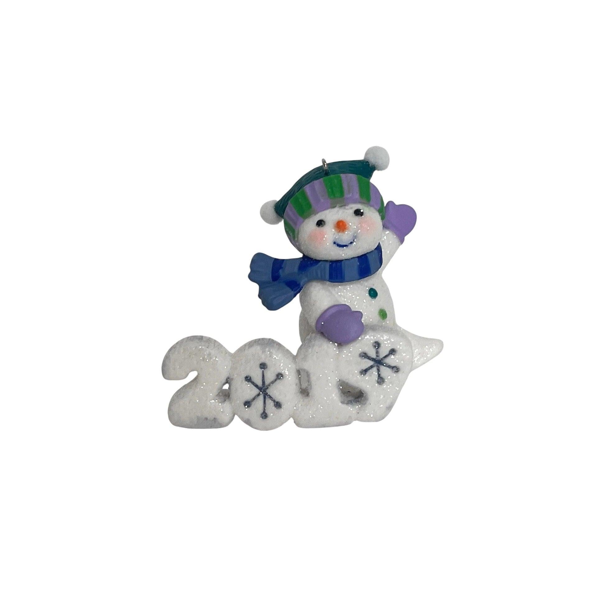 2019 Frosty Fun Decade Hallmark Ornament (Frosty Fun Decade) QXR9029 ...